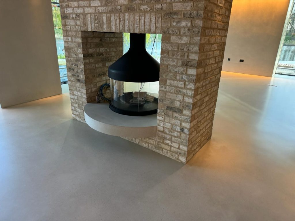 Cementitious Overlay Cambridgeshire - Concrete Polishing UK